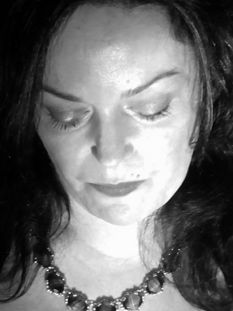 Modelling for Stephen Foster-Hunt Photography – The World of Vivienne ...